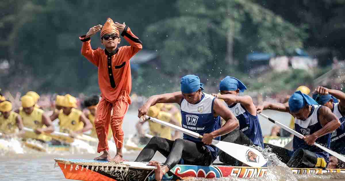 Getting to Know Pacu Jalur: Riau’s Cultural Heritage Regaining World Fame